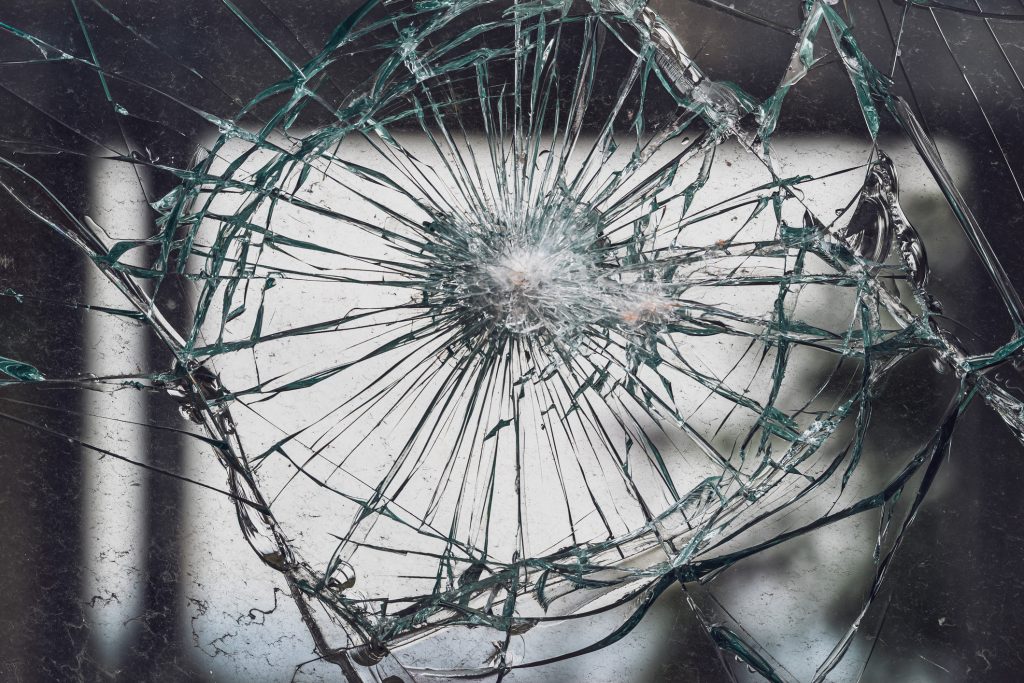What you need to know about your safety glass lenses - Eyesafe.ca